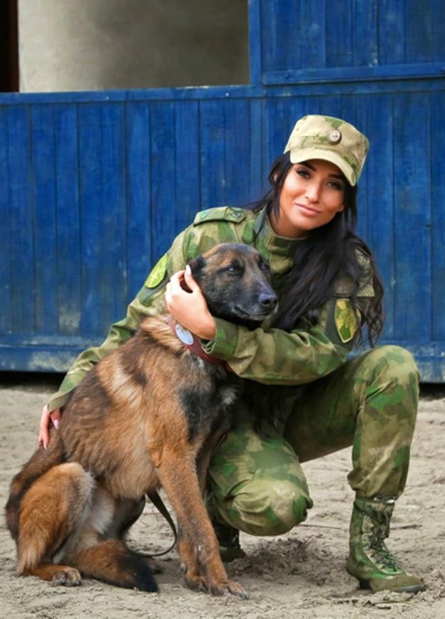 Участницы конкурса «Краса Росгвардии» | Пикабу